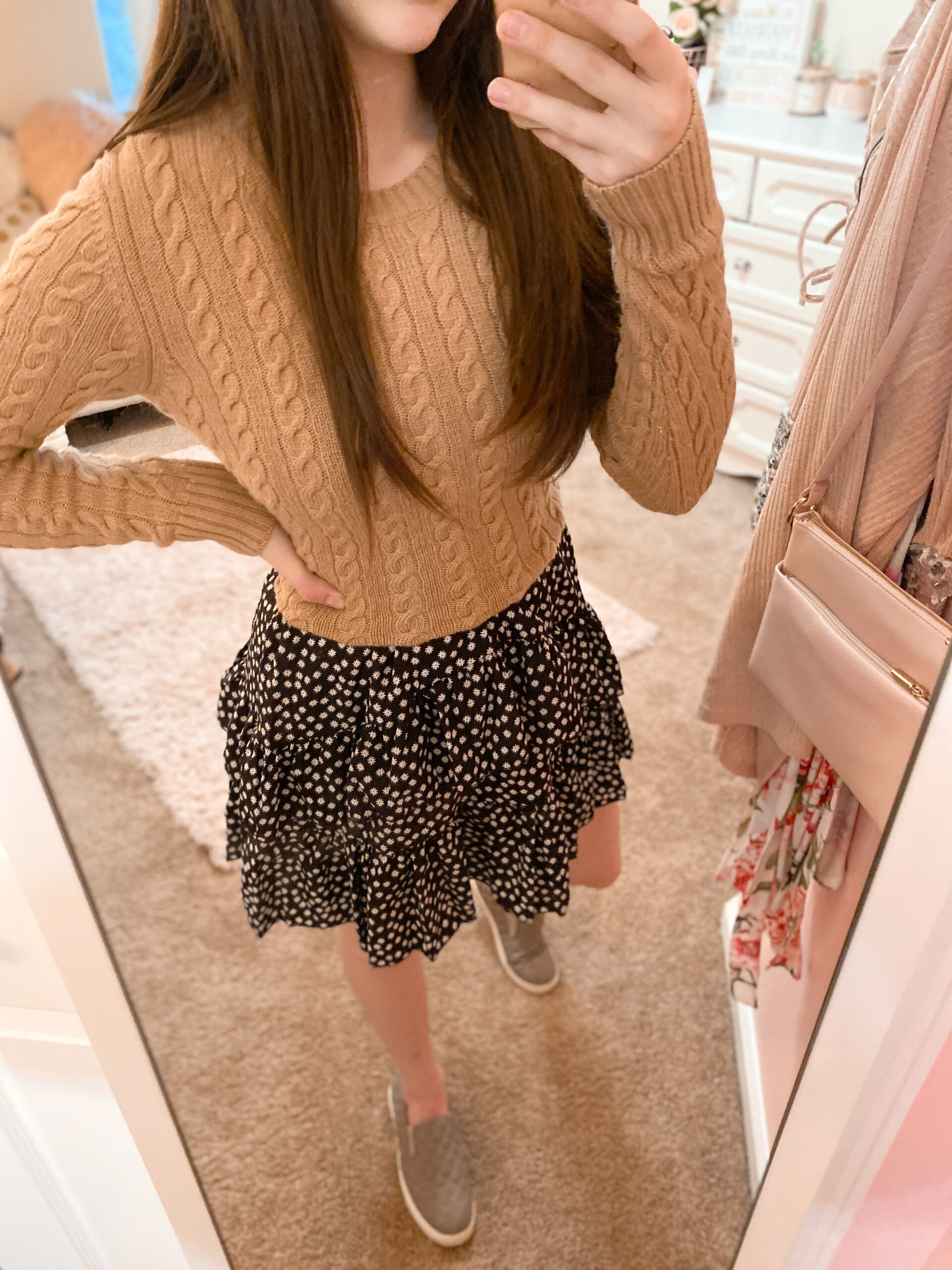 7 Easy Thanksgiving Outfits | Everything From Glam To Casual