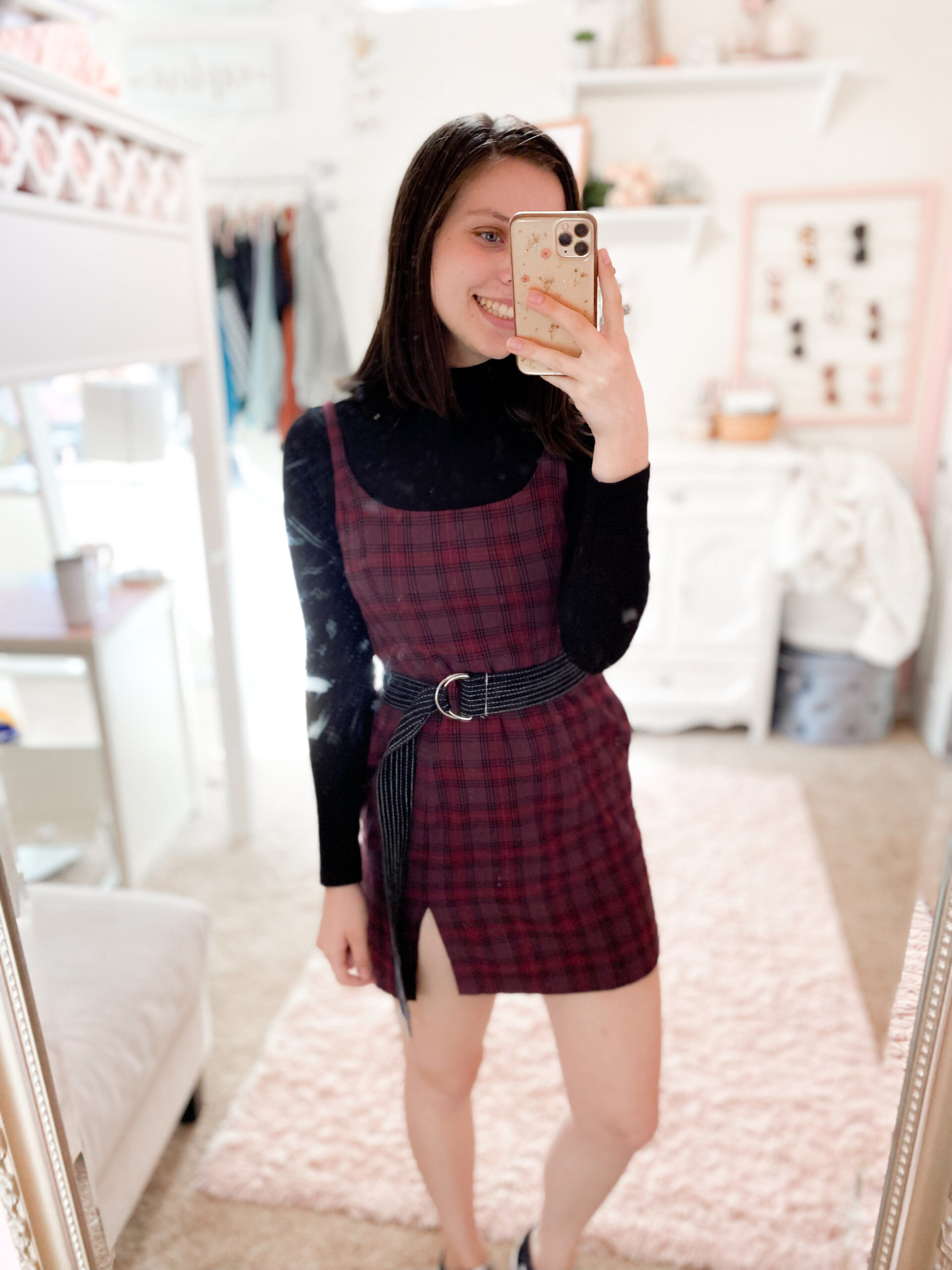 20+ Cute School Outfit Ideas (All Different Styles!)